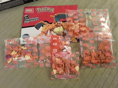Mega Pokémon Charizard Building Set - 222pcs : Target