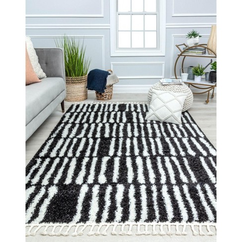 Cosmoliving By Cosmopolitan Bennett Bt30a Modern Geometric/stripe Area ...