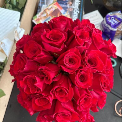 Fresh Cut 50-stem Red Roses : Target