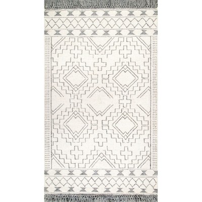 Nuloom Zariah Shaggy Chevrons Indoor Area Rug, 5' X 8', Ivory : Target