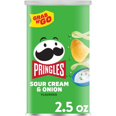 Pringles Grab & Go Large Sour Cream & Onion Potato Crisps Chips - 2.5oz ...