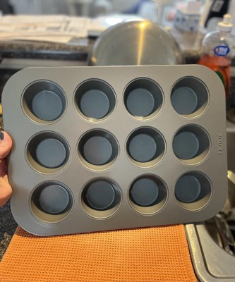 12ct Nonstick Aluminized Steel Muffin Pan - Figmint™ : Target