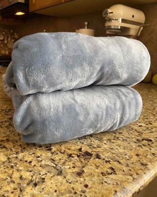 Full/queen Solid Plush Blanket Blue - Room Essentials™ : Target