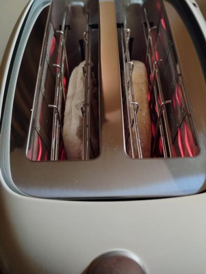 Oster 4-slice Toaster Stainless Steel With Extra-wide Slots Oat Milk ...