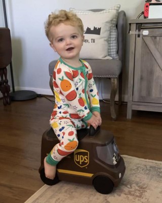 Radio Flyer Ups Delivery Truck Ride-on : Target