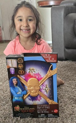 Disney Descendants: The Rise Of Red – The Sorcerer's Cookbook With ...