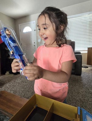 Disney Descendants: The Rise Of Red – The Sorcerer's Cookbook With ...