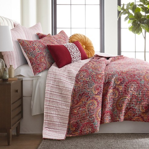 Kimpton Red Quilt Set - One Full/queen Quilt And Two Standard Shams ...
