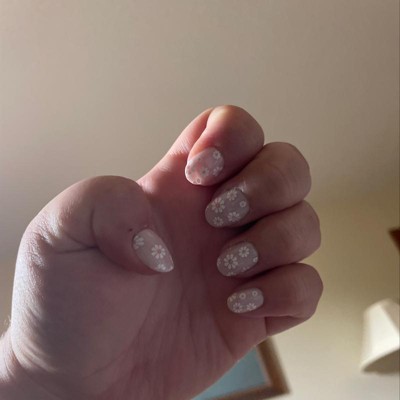 Olive & June Press-on Fake Nails - Extra Short Round Flower Shower ...