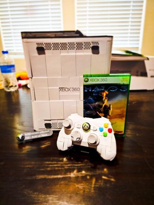 Mega Showcase Microsoft Xbox 360 Collector Building Set - 1342pcs : Target