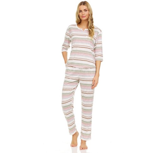 Bearpaw Women's Printed 3/4 Sleeve Top And Slim Pajama Pant Sleep Set ...