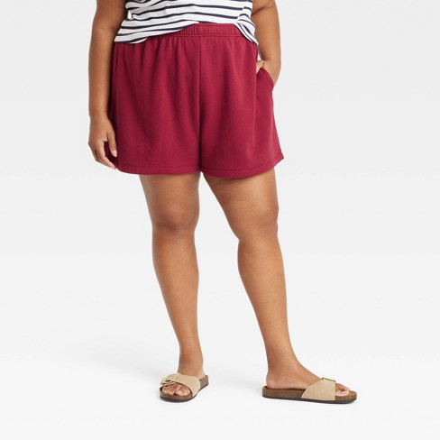 Women's Leisure Studio Mid-thigh Fleece Shorts - Universal Thread ...