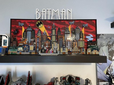 Lego Dc Batman: The Animated Series Gotham City Build And Display Set ...