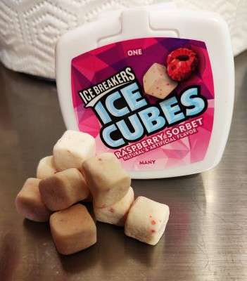 Ice Breakers Ice Cubes Raspberry Sorbet Sugar Free Gum - 40ct : Target