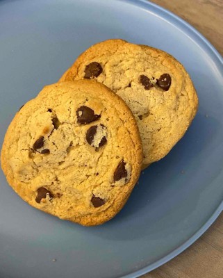 Chocolate Chip Cookies - 16ct/22.4oz - Favorite Day™ : Target