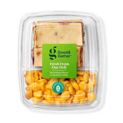 Pb&j Flatbread With Goldfish Snack Box - 5oz - Good & Gather™ : Target