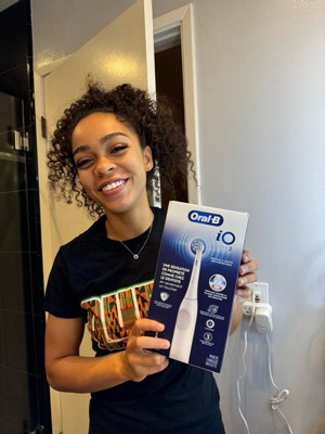 Oral-B iO Series 2 Electric Toothbrush Starter Kit - Night Black : Target