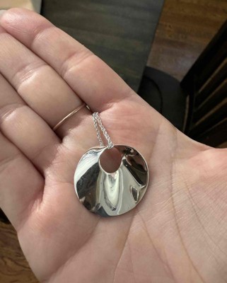 Women's Sterling Silver Twist Medallion Pendant Chain Necklace (18 ...