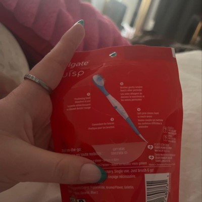 Colgate Optic White Wisp Disposable Mini Toothbrush, Peppermint - Trial ...