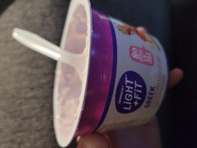 Light + Fit Nonfat Gluten-free Strawberry Cheesecake Greek Yogurt - 4ct ...