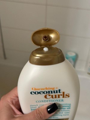 OGX Quenching+ Coconut Curls Conditioner with Coconut Oil, Citrus Oil ...