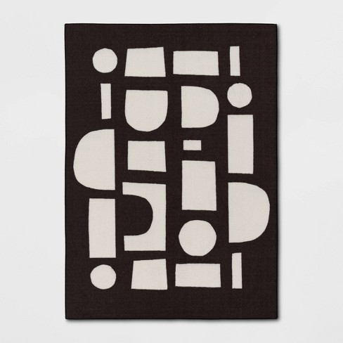5'x7' Large Modern Shape Rug Black - Room Essentials™ : Target