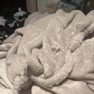 Solid Plush Bed Blanket - Room Essentials™ : Target