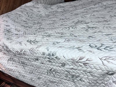 Geometric And Floral Modern Reversible Quilt And Shams Set - Becky ...