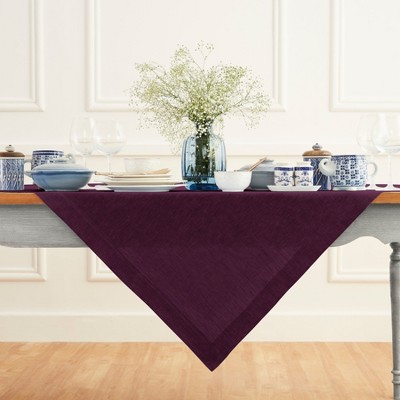 Solino Home Linen Table Throw Chambray Burgundy 52 x 52 Inches | Athena ...