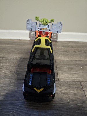 Hot Wheels Racerverse Batman Trackset : Target