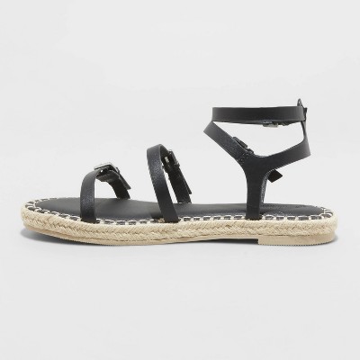 Universal Thread : Target