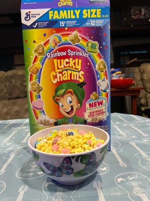 Lucky Charms Rainbow Sprinkle Family Size Breakfast Cereal - 18.4oz : Target