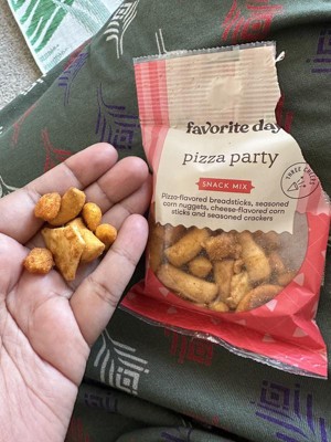 Pizza Party Snack Mix - 8oz/8ct - Favorite Day™ : Target