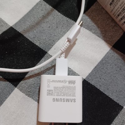 Samsung 25w Super Fast Usb-c Wall Charger With Usb-c Cable - White : Target