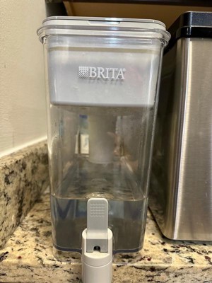 Brita Extra Large 27-cup Ultramax Filtered Water Dispenser With Filter ...