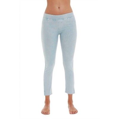 Women's Low Rise Capri - French Kyss S : Target
