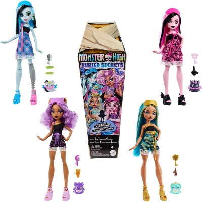Monster High 9.85" Buried Secrets Surprise Dolls With Cozy Creepover ...