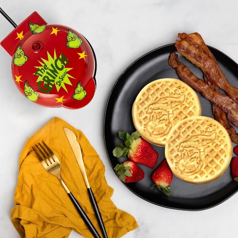 Uncanny Brands Dr. Seuss Grinch Mini Waffle Maker : Target