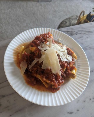 Red Wine Braised Beef Mezzaluna Ravioli - 9oz - Good & Gather™ : Target