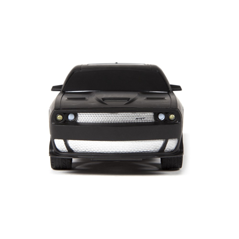 UPC 813023010211 - Dodge Challenger Remote Control RC Car - 1:24 Scale ...