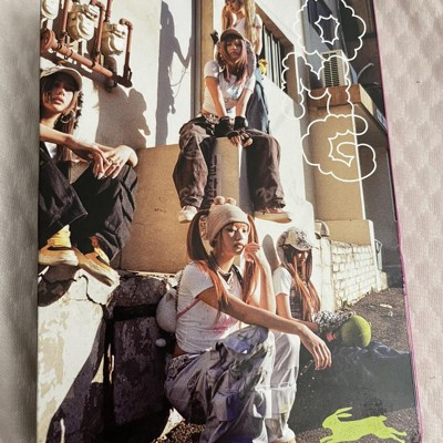Newjeans - Newjeans ‘omg’ (cd) : Target