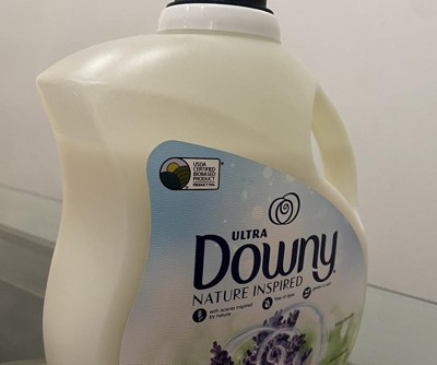 Downy Nature Blends Honey Lavender Scent Liquid Fabric Conditioner And ...