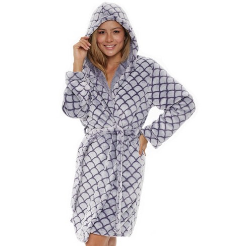 Adr Women's Classic Cozy Plush Robe, Seashell Scalloped Textured Short ...