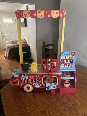 Melissa & Doug Disney Snacks & Popcorn Wooden Pretend Play Food Counter ...