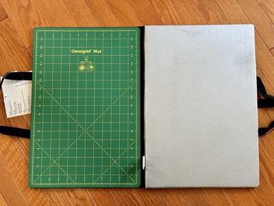 Omnigrid Miniature Fold Away Craft Mats: Plastic Quilting & Sewing ...