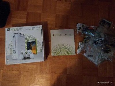 Mega Showcase Microsoft Xbox 360 Collector Building Set - 1342pcs : Target