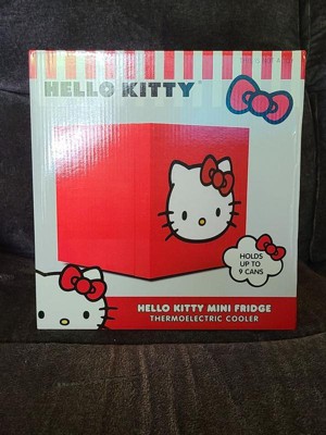 Ukonic Sanrio Hello Kitty Pink 6.7l Single Door Mini Fridge : Target