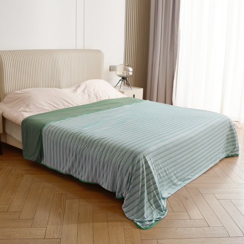 Catalonia Lightweight Cooling Blanket For Hot Sleepers, Summer Bed ...