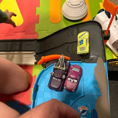 Disney And Pixar Cars Glow Racers Copper Canyon Glowing Garage Playset ...