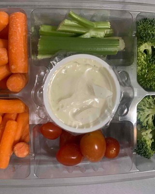 Organic Vegetable Tray With Organic Ranch Dip (veggies May Vary) - 16oz ...